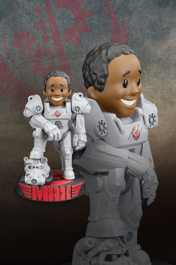 Fallout Series Maximus Vinyl Figure by Dark Horse – Official Bethesda ...