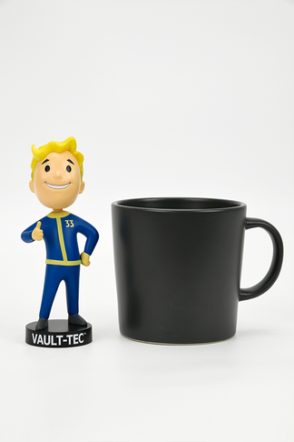 Fallout Vault Boy 33 Charisma Bobblehead – Official Bethesda Gear Store