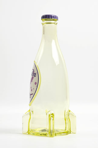 Fallout Nuka-Cola Quartz Glass Bottle & Caps – Official Bethesda Gear Store
