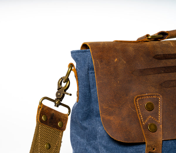 Vault-Tec Overseer Bag – Official Bethesda Gear Store